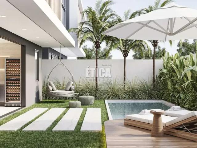 Casa / Sobrado em Condomínio para Venda em Curitiba/PR Santa Felicidade 3 Quartos