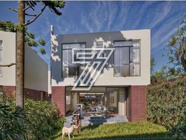 Casa / Sobrado em Condomínio para Venda em Curitiba/PR Santa Felicidade 3 Quartos