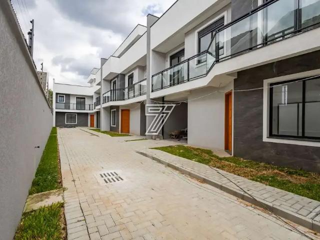 Casa / Sobrado em Condomínio para Venda em Curitiba/PR Santa Felicidade 3 Quartos