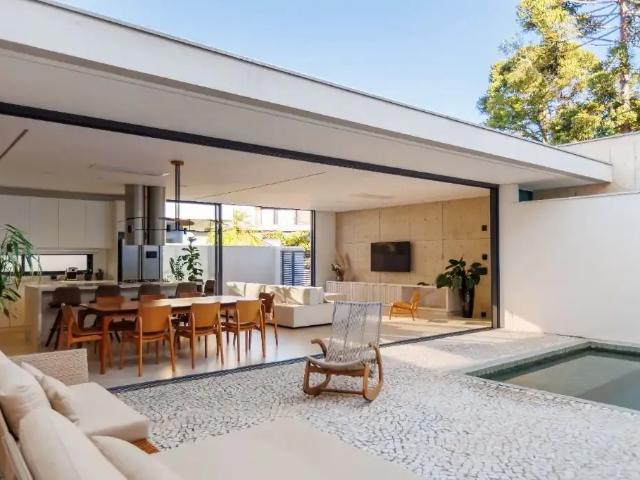 Casa / Sobrado em Condomínio para Venda em Curitiba/PR Santa Felicidade 3 Quartos