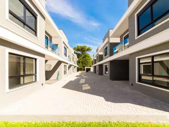 Casa / Sobrado em Condomínio para Venda em Curitiba/PR Santa Felicidade 3 Quartos