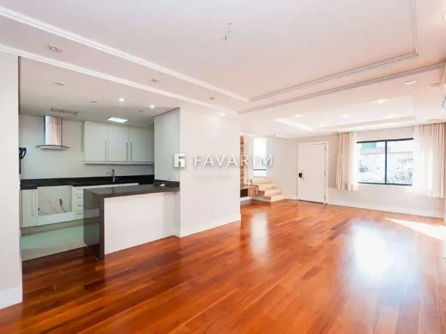Casa / Sobrado em Condomínio para Venda em Curitiba/PR Seminário 3 Quartos