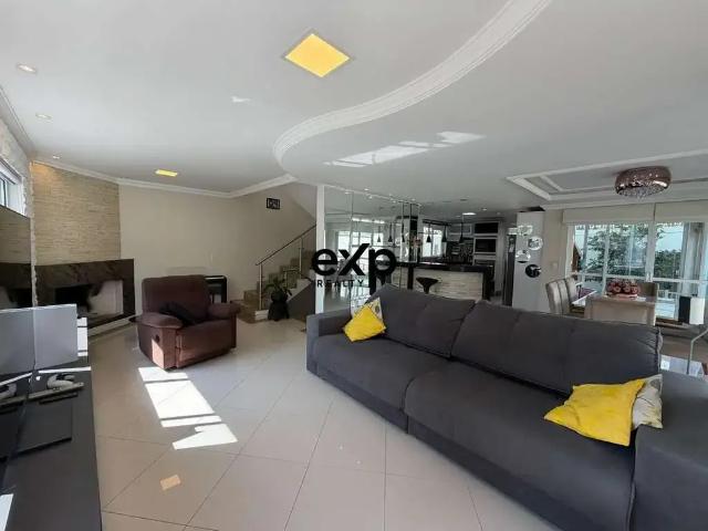 Casa / Sobrado em Condomínio para Venda em Curitiba/PR Portão 3 Quartos