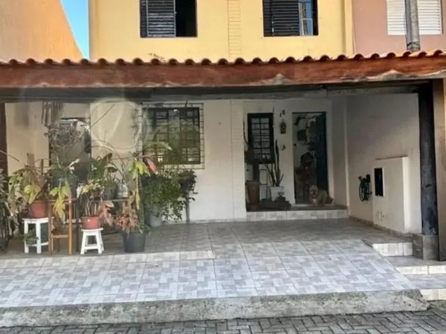 Casa / Sobrado em Condomínio para Venda em Curitiba/PR Portão 3 Quartos