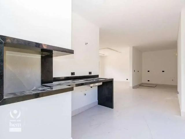 Casa / Sobrado em Condomínio para Venda em Curitiba/PR Portão 3 Quartos