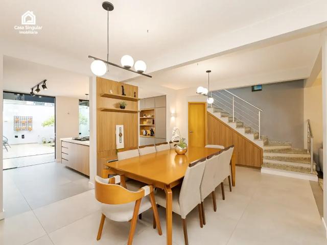 Casa / Sobrado em Condomínio para Venda em Curitiba/PR Pinheirinho 3 Quartos