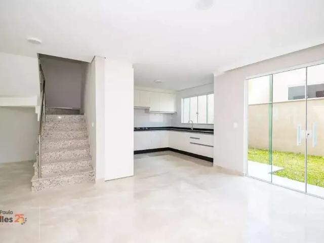 Casa / Sobrado em Condomínio para Venda em Curitiba/PR Pinheirinho 3 Quartos