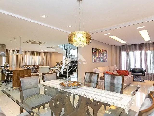 Casa / Sobrado em Condomínio para Venda em Curitiba/PR Pinheirinho 3 Quartos