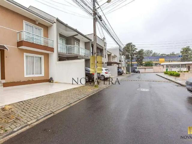 Casa / Sobrado em Condomínio para Venda em Curitiba/PR Pinheirinho 3 Quartos