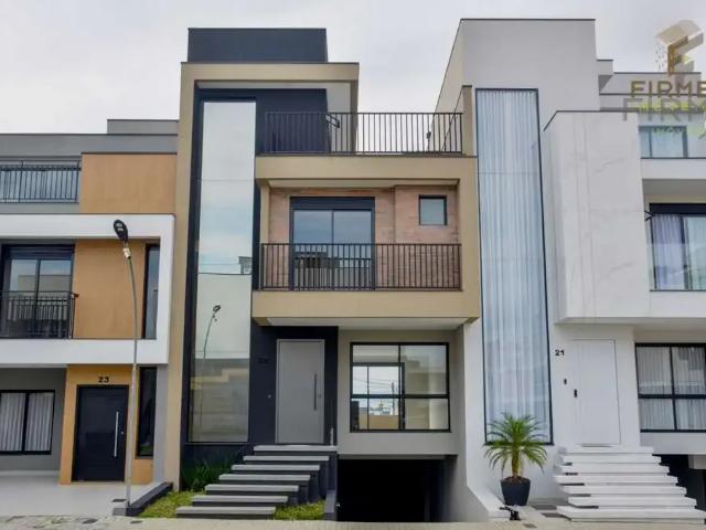 Casa / Sobrado em Condomínio para Venda em Curitiba/PR Pinheirinho 4 Quartos