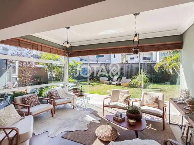 Casa / Sobrado em Condomínio para Venda em Curitiba/PR Uberaba 4 Quartos