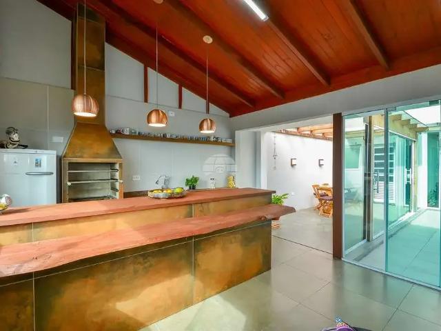 Casa / Sobrado em Condomínio para Venda em Curitiba/PR Uberaba 4 Quartos