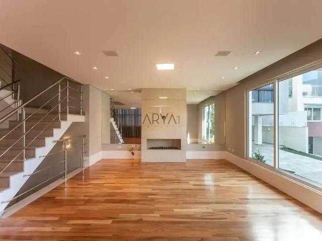 Casa / Sobrado em Condomínio para Venda em Curitiba/PR Uberaba 5 Quartos