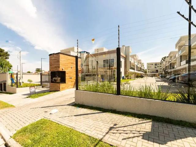 Casa / Sobrado em Condomínio para Venda em Curitiba/PR Uberaba 3 Quartos