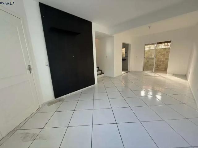 Casa / Sobrado em Condomínio para Venda em Curitiba/PR Uberaba 3 Quartos