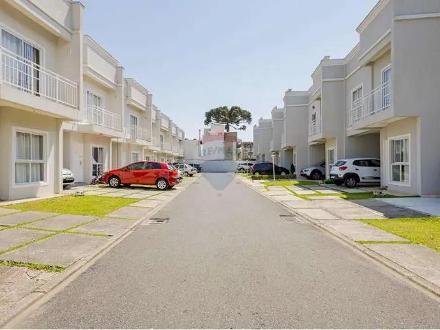 Casa / Sobrado em Condomínio para Venda em Curitiba/PR Uberaba 3 Quartos