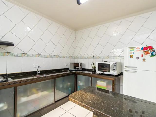 Casa / Sobrado em Condomínio para Venda em Curitiba/PR Uberaba 3 Quartos
