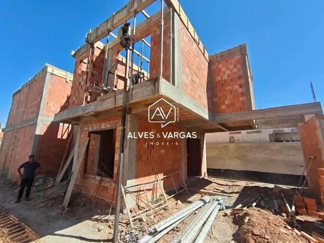 Casa / Sobrado em Condomínio para Venda em Curitiba/PR Uberaba 3 Quartos