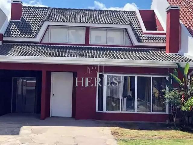 Casa / Sobrado em Condomínio para Venda em Curitiba/PR Uberaba 3 Quartos