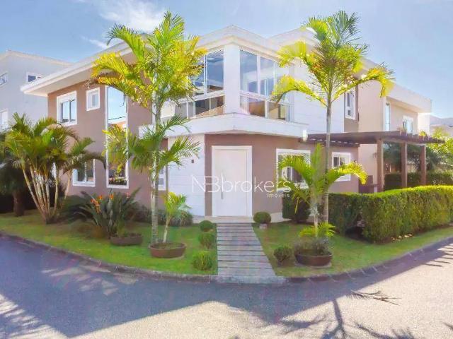 Casa / Sobrado em Condomínio para Venda em Curitiba/PR Xaxim 4 Quartos