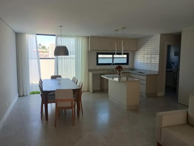 Casa / Sobrado em Condomínio para Venda em Curitiba/PR Xaxim 4 Quartos