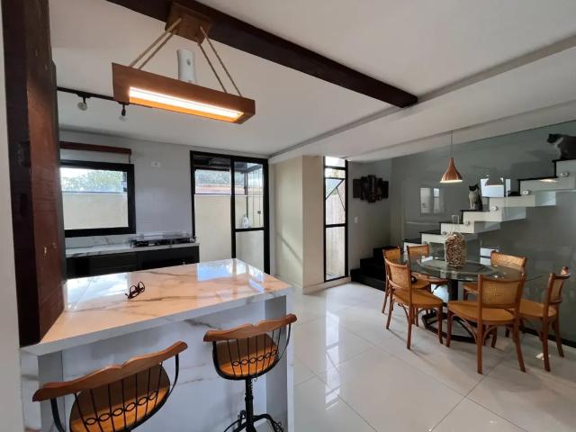 Casa / Sobrado em Condomínio para Venda em Curitiba/PR Xaxim