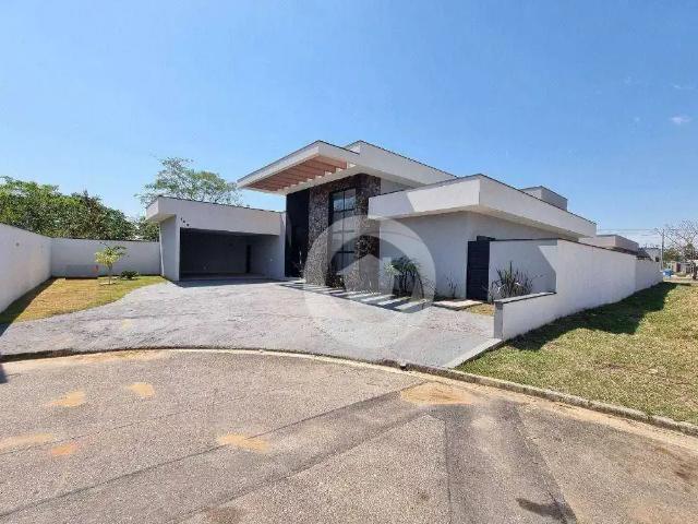 Casa / Sobrado em Condomínio para Venda em Caçapava/SP Condomínio Terras do Vale 4 Quartos