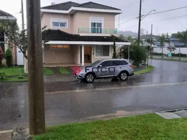 Casa / Sobrado em Condomínio para Venda em Caçapava/SP Condomínio Terras do Vale 4 Quartos