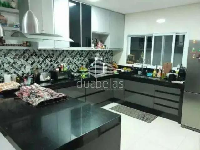 Casa / Sobrado em Condomínio para Venda em Caçapava/SP Condomínio Terras do Vale 5 Quartos