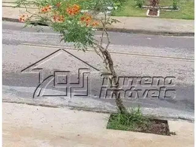 Casa / Sobrado em Condomínio para Venda em Caçapava/SP Condomínio Terras do Vale 3 Quartos