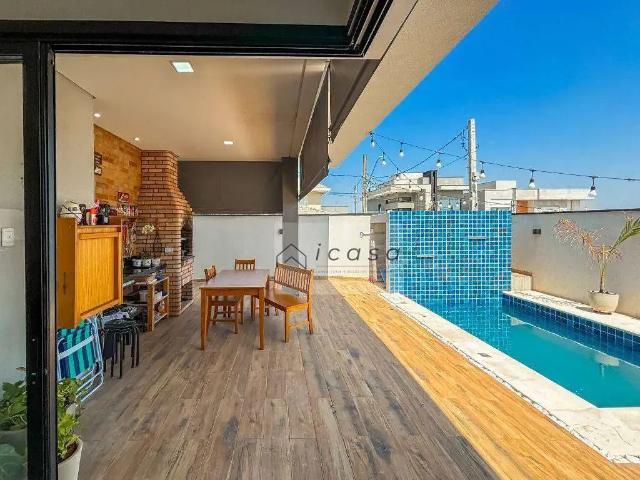 Casa / Sobrado em Condomínio para Venda em Caçapava/SP Condomínio Terras do Vale 3 Quartos