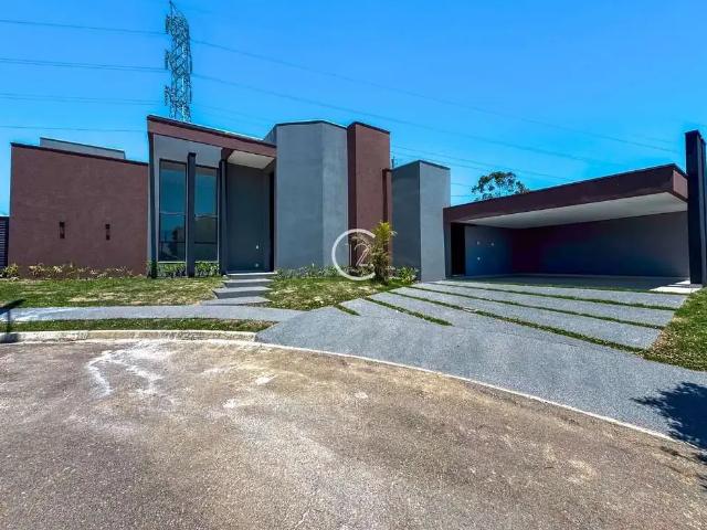 Casa / Sobrado em Condomínio para Venda em Caçapava/SP Condomínio Terras do Vale 3 Quartos