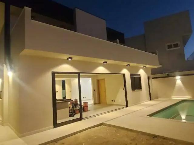 Casa / Sobrado em Condomínio para Venda em Caçapava/SP Condomínio Terras do Vale 3 Quartos