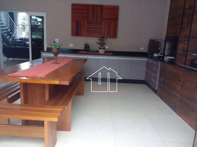 Casa / Sobrado em Condomínio para Venda em Caçapava/SP Condomínio Terras do Vale 3 Quartos