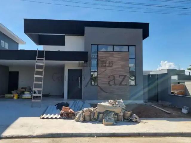 Casa / Sobrado em Condomínio para Venda em Caçapava/SP Condomínio Terras do Vale 3 Quartos