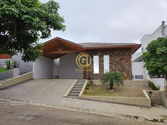 Casa / Sobrado em Condomínio para Venda em Caçapava/SP Condomínio Terras do Vale 3 Quartos