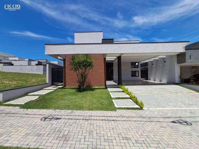 Casa / Sobrado em Condomínio para Venda em Caçapava/SP Condomínio Terras do Vale 3 Quartos