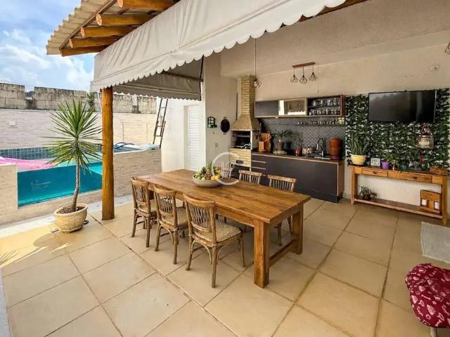 Casa / Sobrado em Condomínio para Venda em Caçapava/SP Condomínio Terras do Vale 3 Quartos