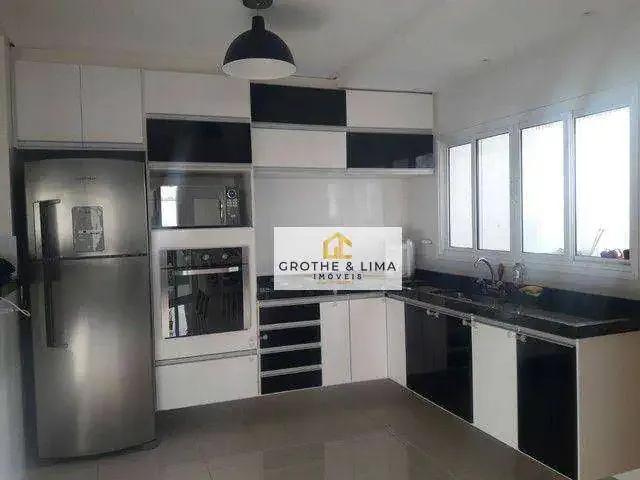 Casa / Sobrado em Condomínio para Venda em Caçapava/SP Condomínio Terras do Vale 3 Quartos
