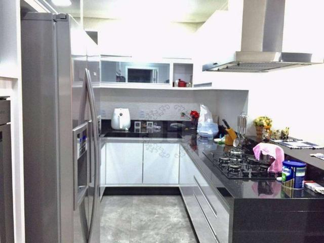 Casa / Sobrado em Condomínio para Venda em Caçapava/SP Condomínio Terras do Vale 3 Quartos