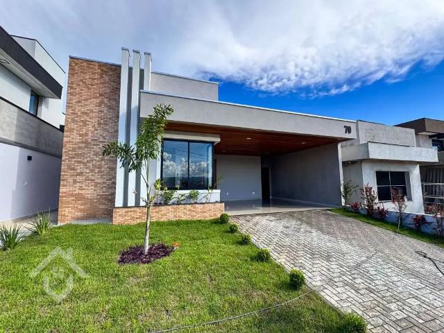 Casa / Sobrado em Condomínio para Venda em Caçapava/SP Sapé II 4 Quartos