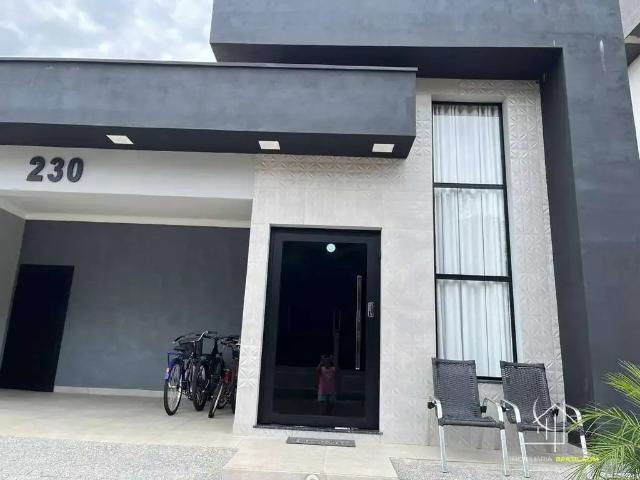 Casa / Sobrado em Condomínio para Venda em Caçapava/SP Parque Residencial Maria Elmira 3 Quartos