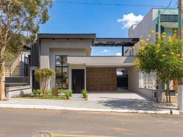 Casa / Sobrado em Condomínio para Venda em Caçapava/SP Reserva do Vale 3 Quartos