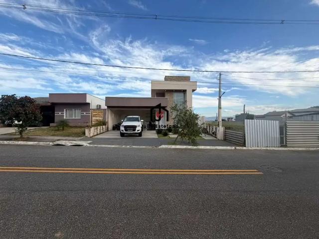 Casa / Sobrado em Condomínio para Venda em Caçapava/SP Reserva do Vale 3 Quartos
