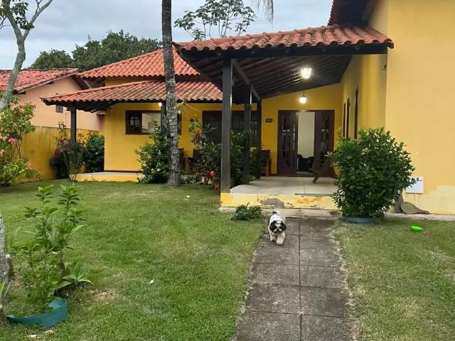 Casa / Sobrado em Condomínio para Venda em Cabo Frio/RJ Botafogo 3 Quartos