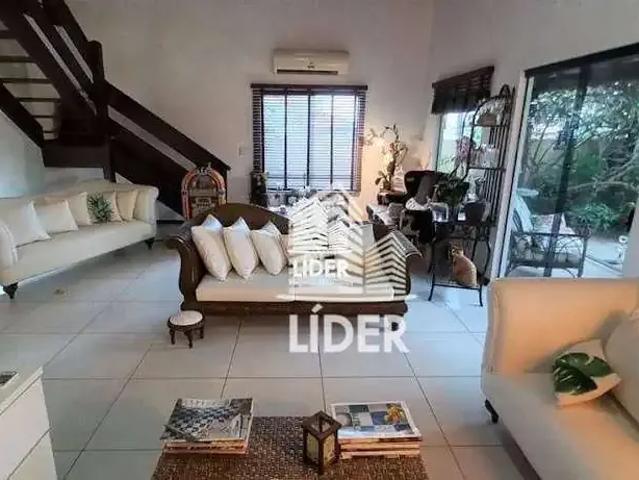 Casa / Sobrado em Condomínio para Venda em Cabo Frio/RJ Guriri 4 Quartos