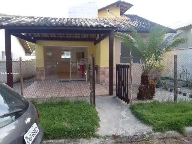 Casa / Sobrado em Condomínio para Venda em Cabo Frio/RJ Guriri 2 Quartos