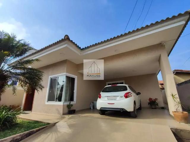 Casa / Sobrado em Condomínio para Venda em Cabo Frio/RJ Guriri 3 Quartos