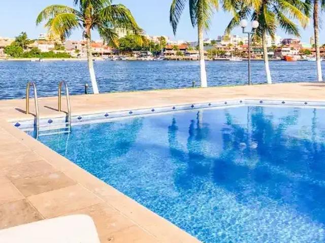 Casa / Sobrado em Condomínio para Venda em Cabo Frio/RJ Gamboa 3 Quartos