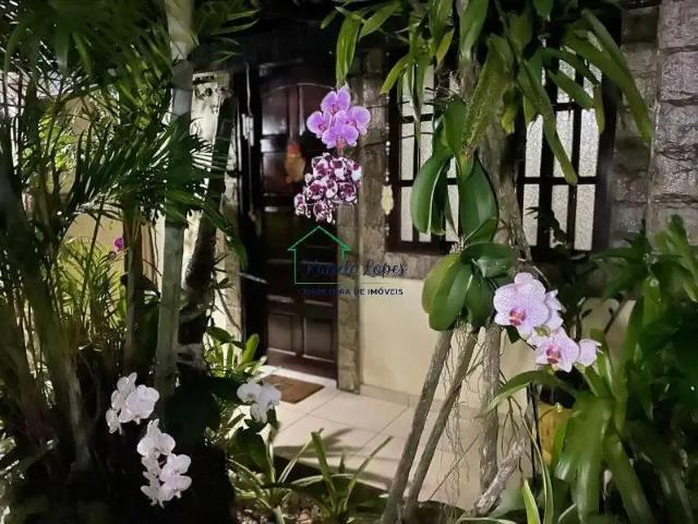 Casa / Sobrado em Condomínio para Venda em Cabo Frio/RJ Jardim Flamboyant 2 Quartos